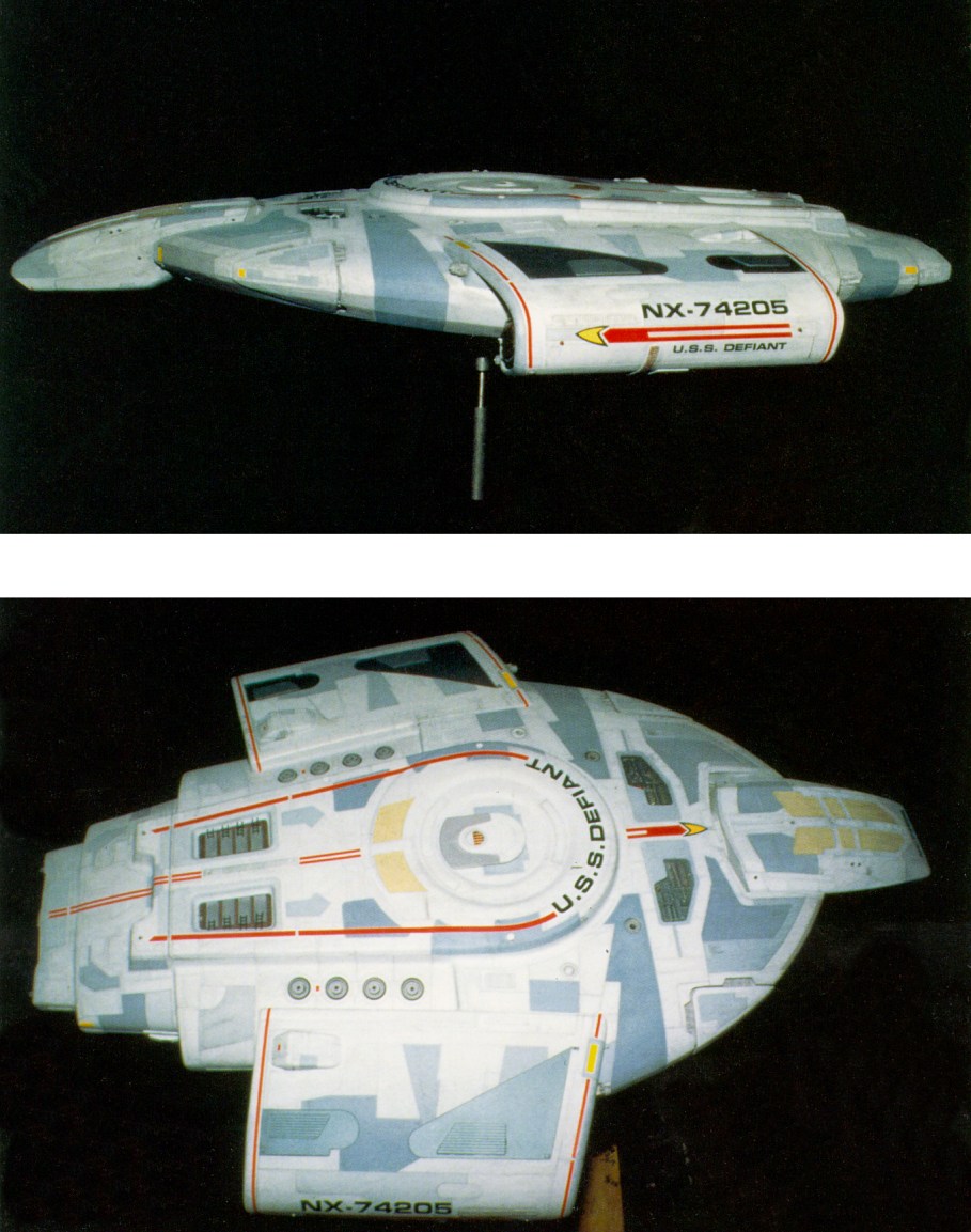 JBOT Decals - Star Trek - DEFIANT (from DS9)